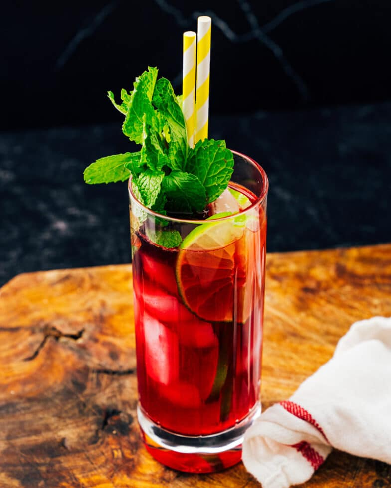 Long Beach Iced Tea – A Couple Cooks