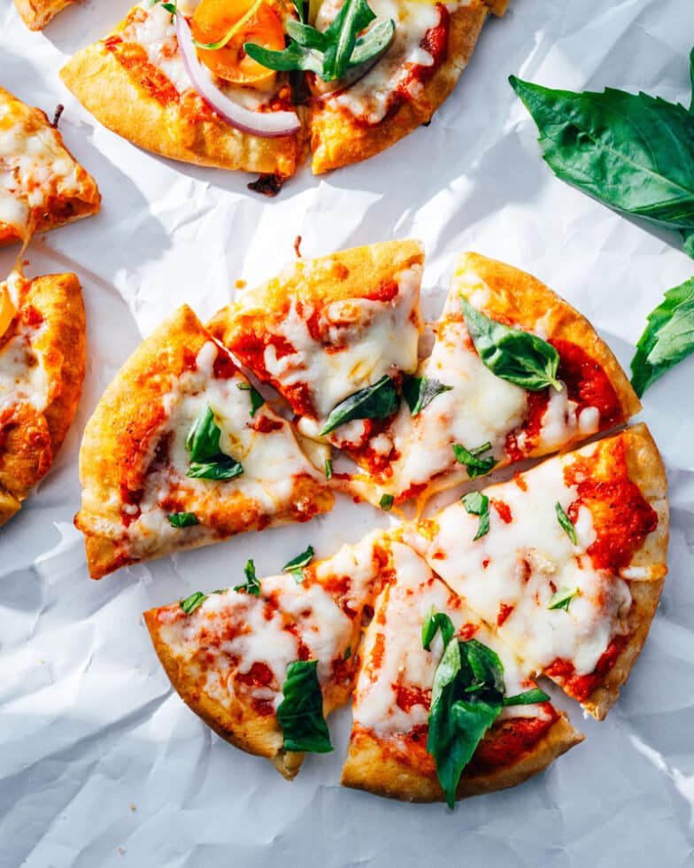 Easy Pita Pizza – A Couple Cooks