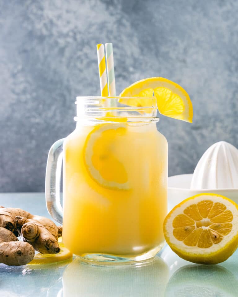 How Much Juice Is in One Lemon? – A Couple Cooks