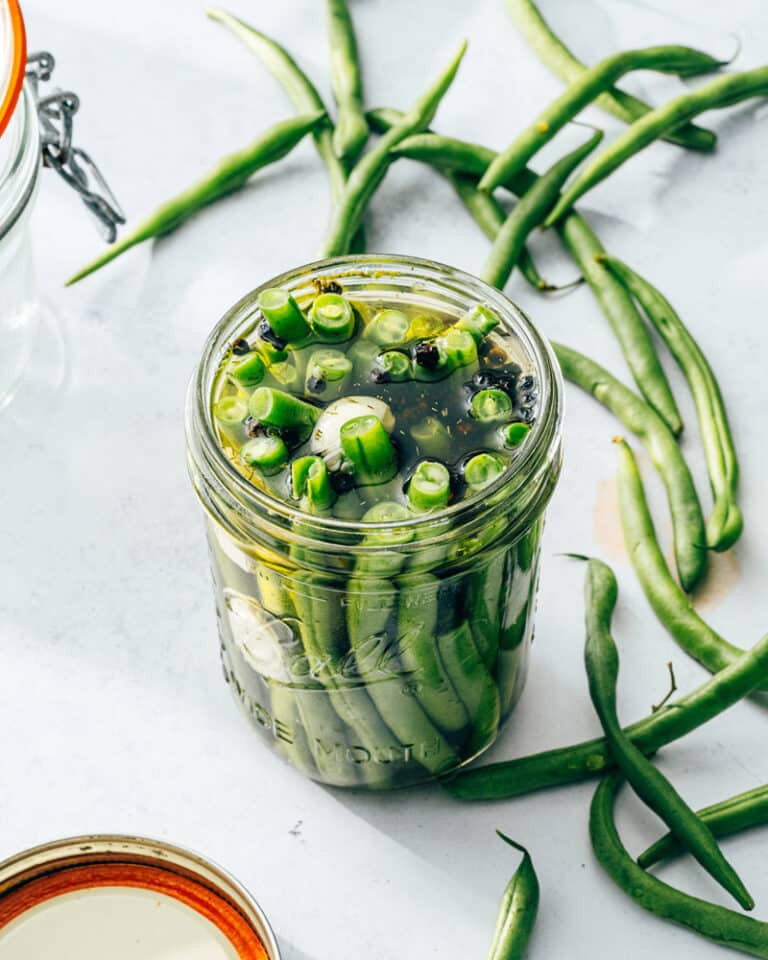Pickled Green Beans – A Couple Cooks