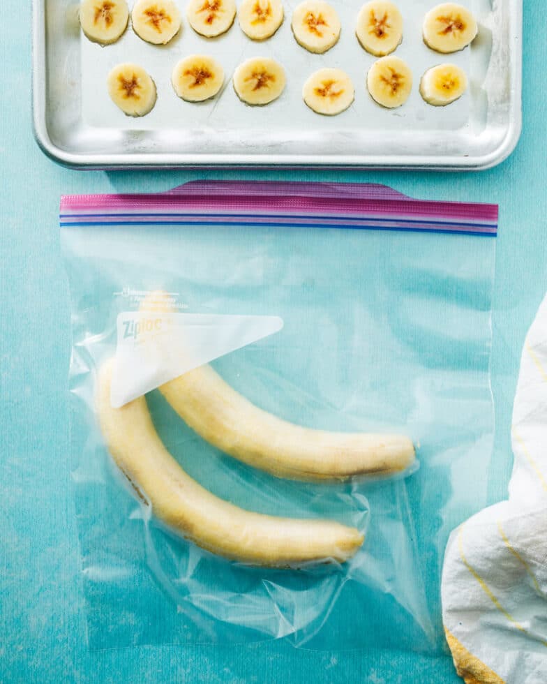 How to Freeze Bananas – A Couple Cooks