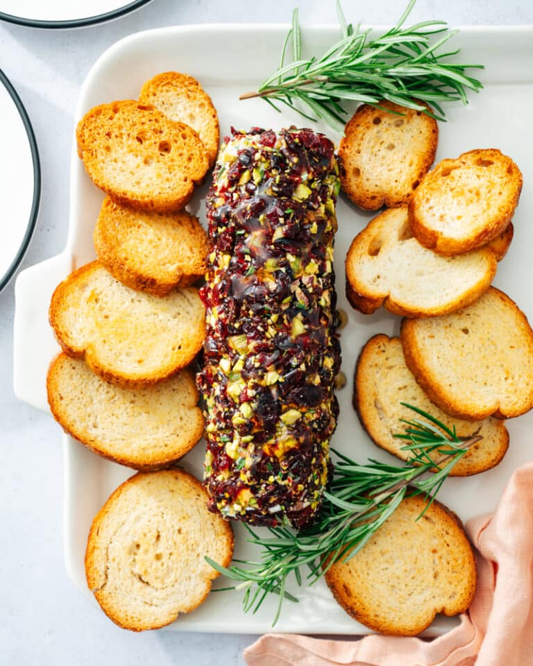 Quick Guide to Goat Cheese (Chevre) – A Couple Cooks