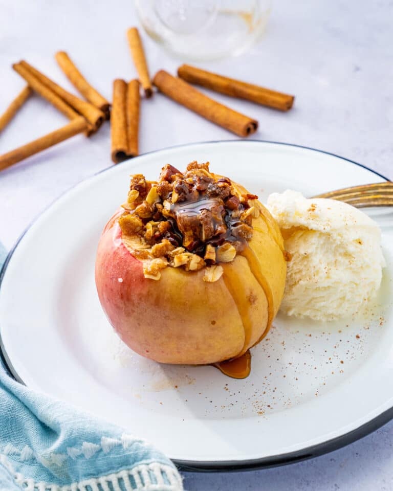 Classic Baked Apples – A Couple Cooks