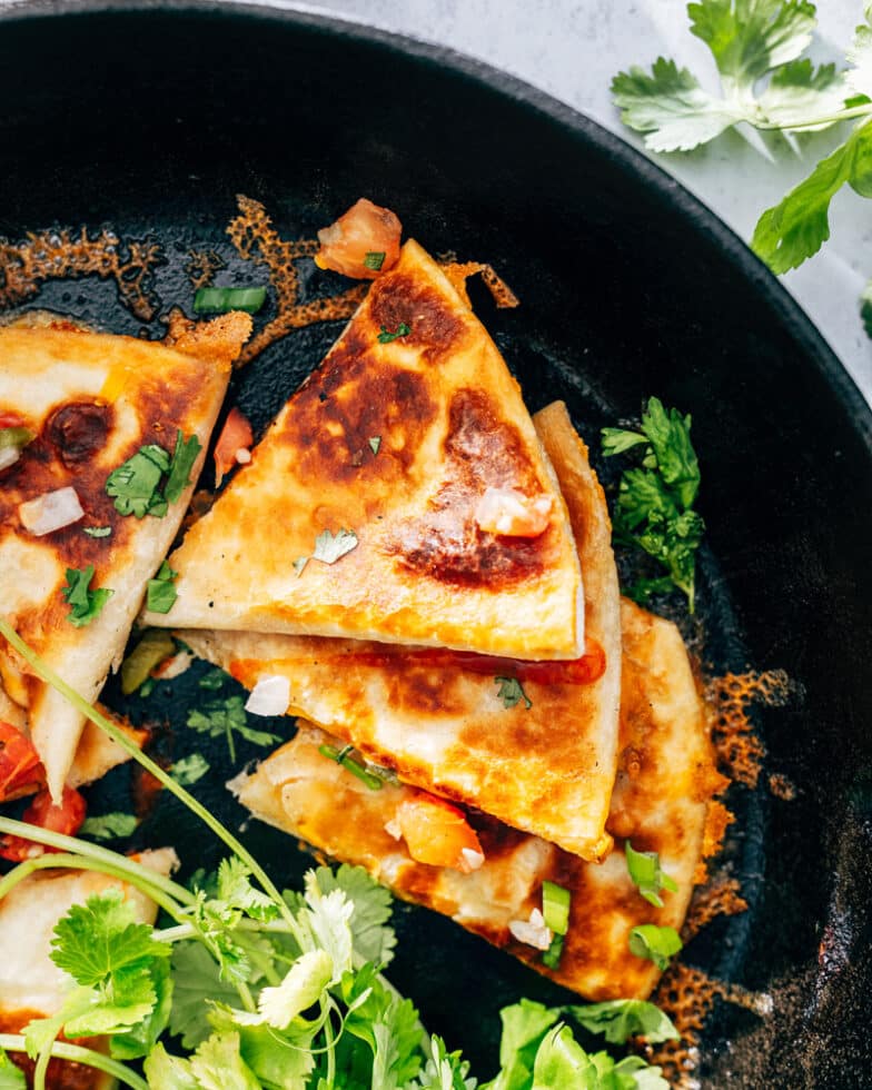 25 Easy Friday Night Dinner Ideas – A Couple Cooks