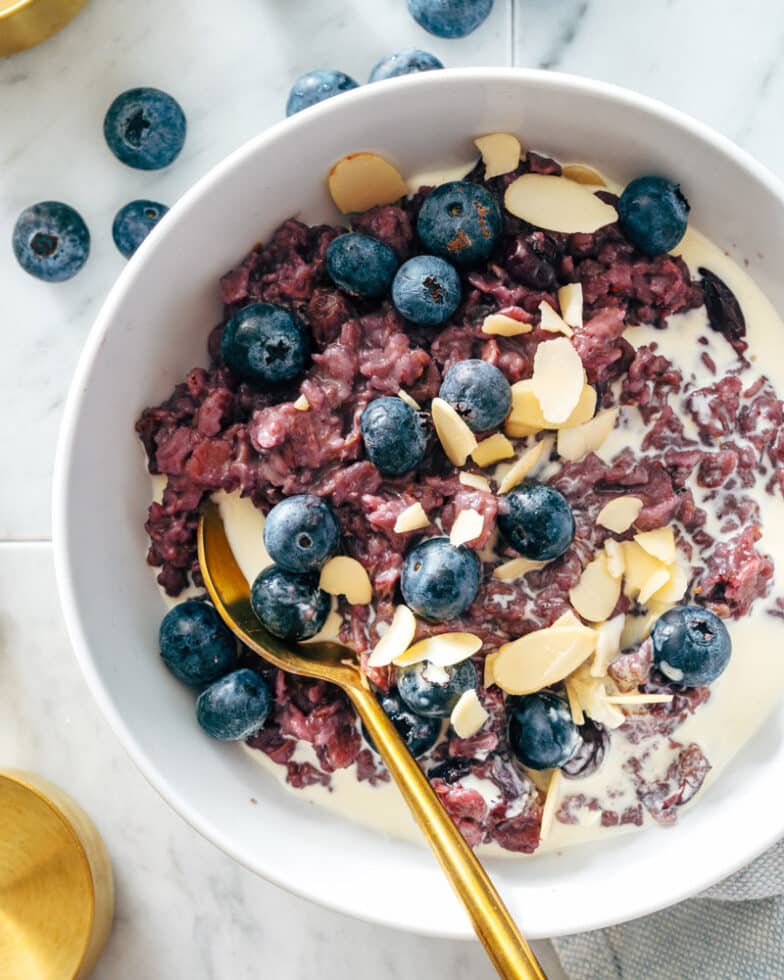 25 Fun Oatmeal Recipes to Start the Day – A Couple Cooks