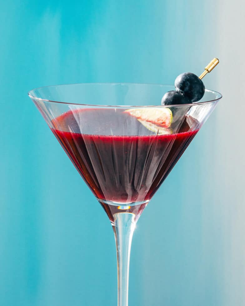 5 Popular Blueberry Cocktails – A Couple Cooks
