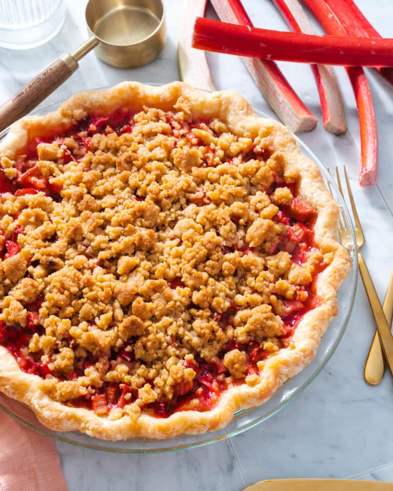 Classic Rhubarb Pie – A Couple Cooks