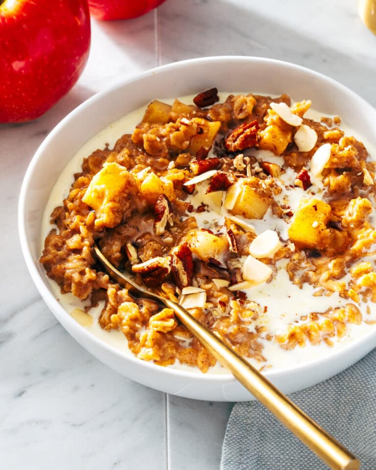25 Fun Oatmeal Recipes to Start the Day – A Couple Cooks