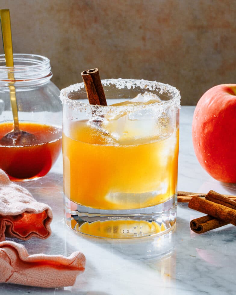 25 Fall Cocktails & Drinks – A Couple Cooks