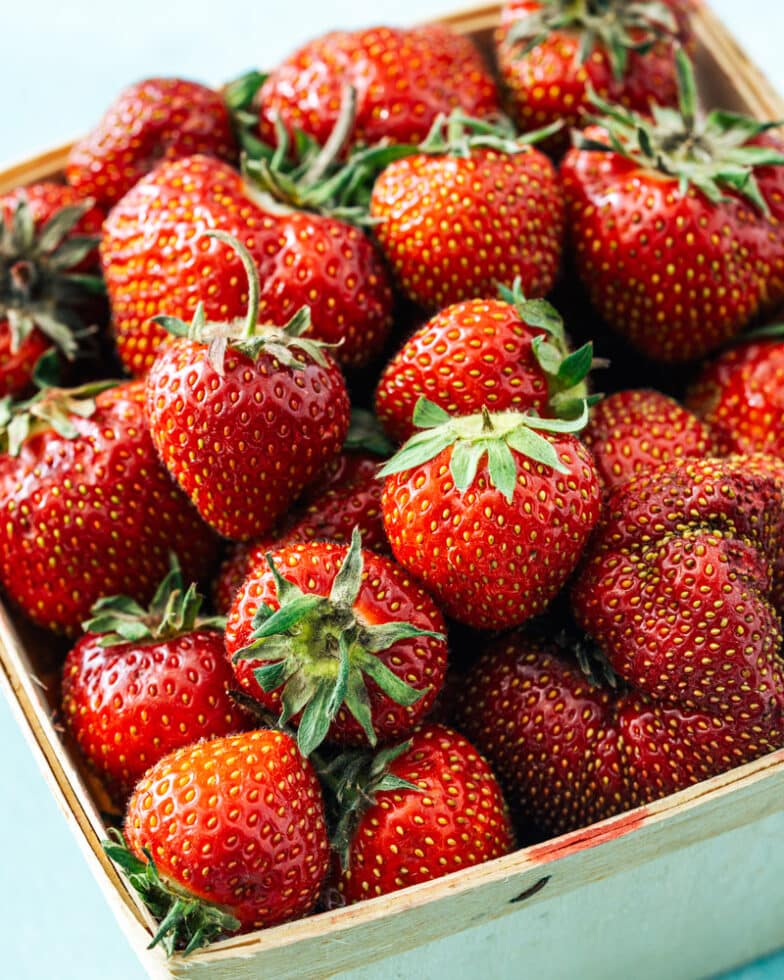 Easy Strawberry Compote – A Couple Cooks
