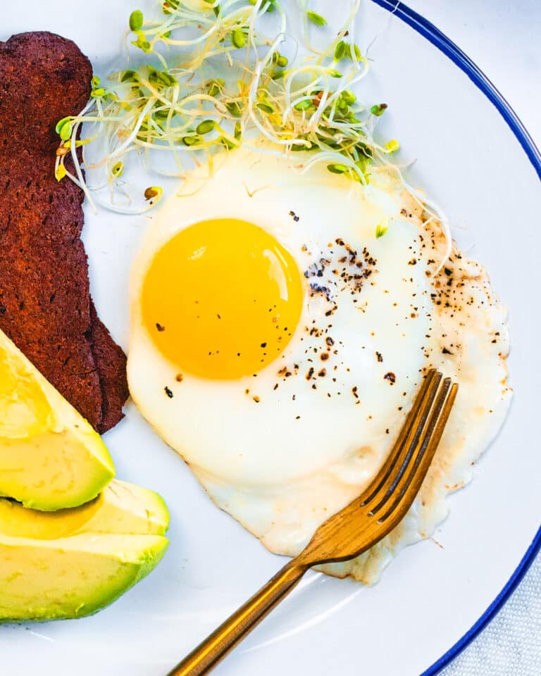 The Perfect Sunny Side Up Eggs