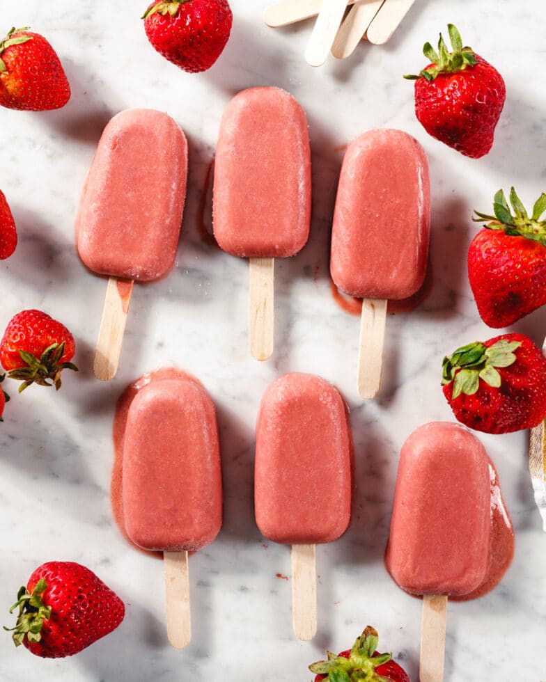 Strawberry Popsicles – A Couple Cooks
